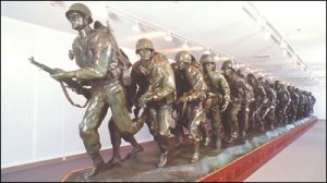 Sculptures in the Veteran’s Memorial Museum | Fred Hoppe Citizen ...